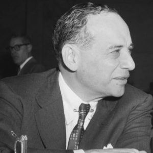 Benjamin Graham: conheça um dos maiores investidores da História ...